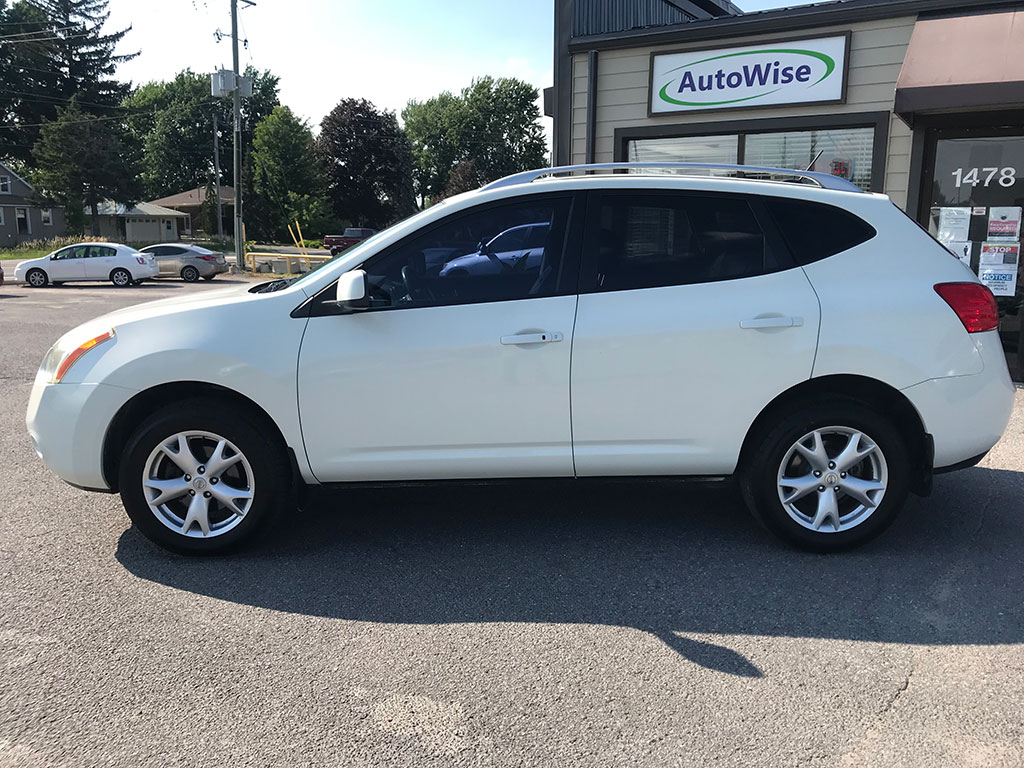 2009 Nissan Rogue SL AWD » AutoWise (613) 544-1550