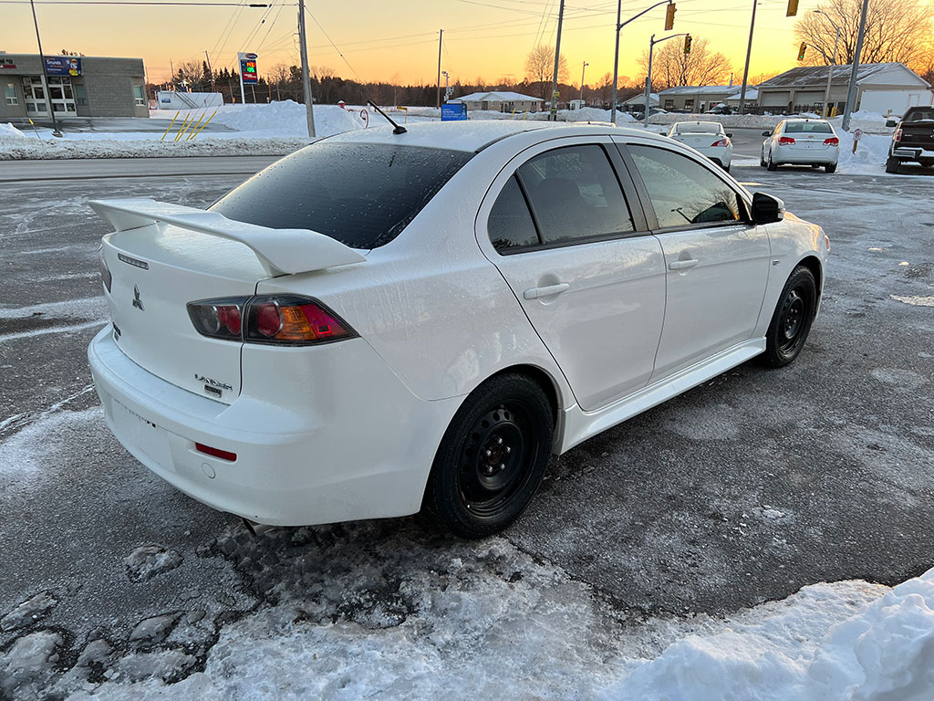 2015 Mitsubishi Lancer SE AWC » AutoWise Inc. (613) 544-1550